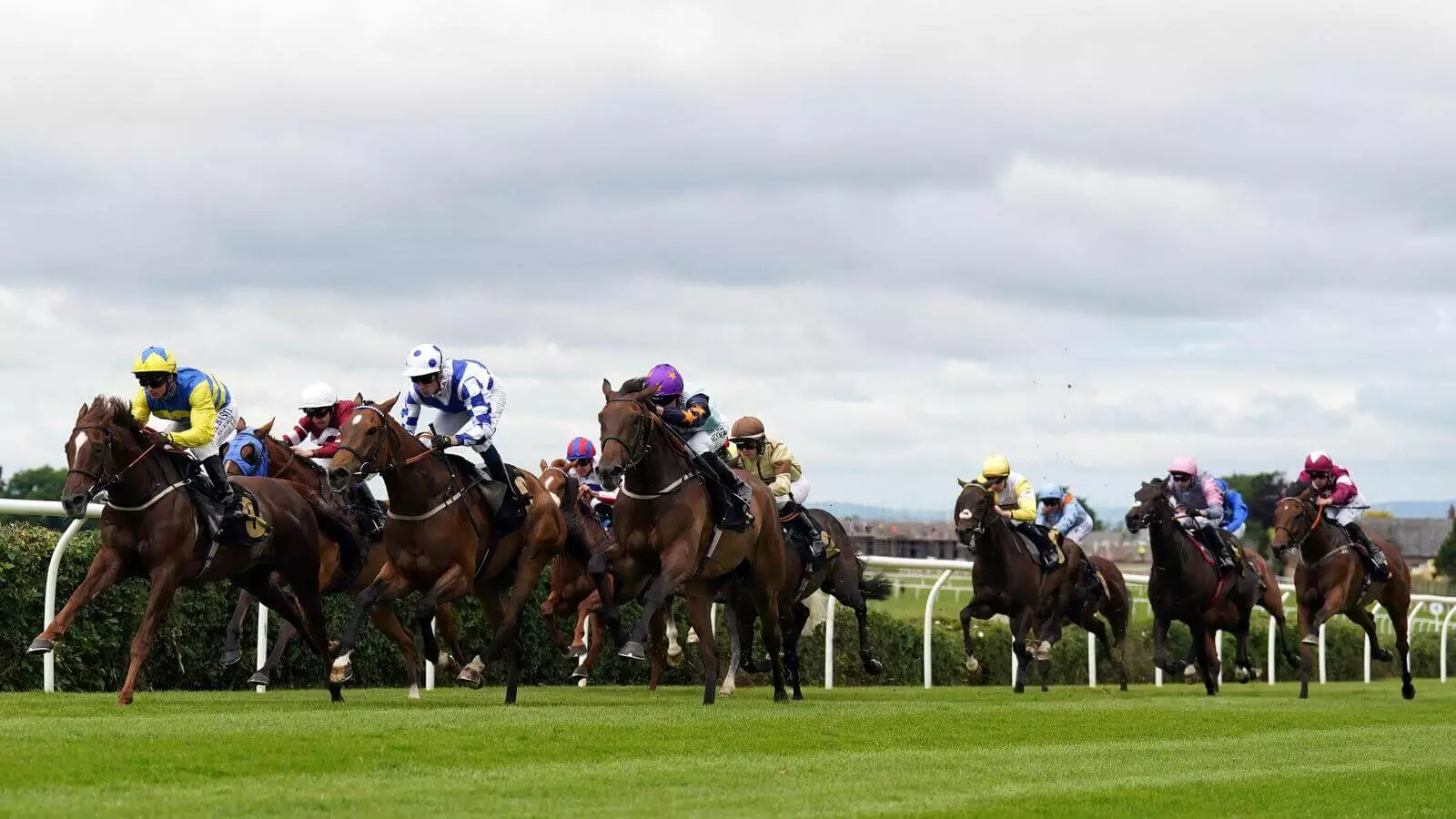 Wednesday’s Horse Racing Tips: Carlisle, June 28h - bettingexpert News